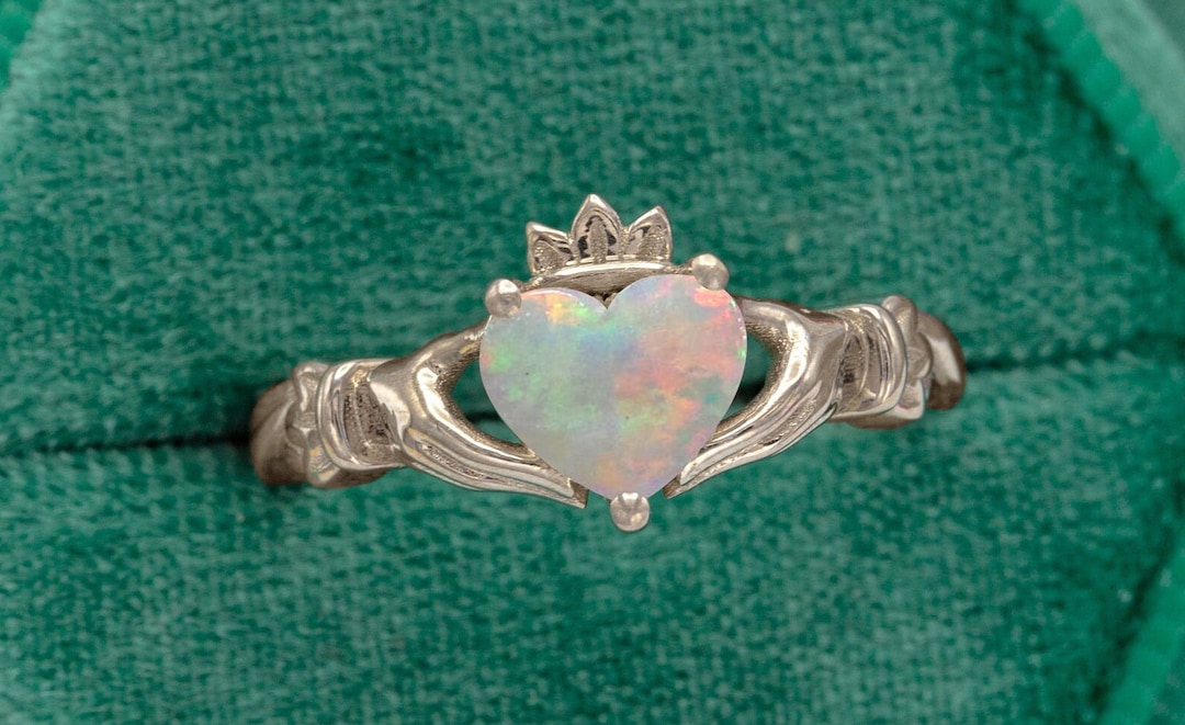 Claddagh Opal Verlobungsring Art Deco Herzform Ehering Antik Braut Jahrestag Ring Unikat Claddagh Opal Ring fur Frauen Etsy