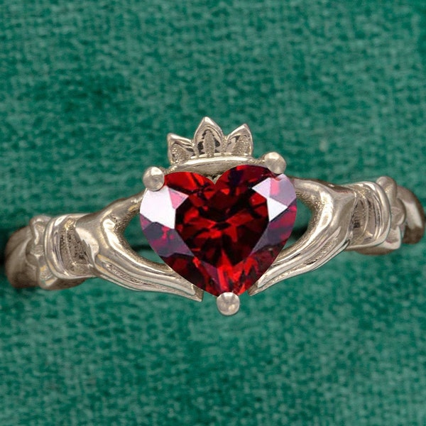 Custom Claddagh Ring - Etsy