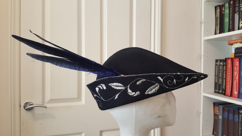 Custom Felt Medieval Hat/ Chapeau a Bec/ Bycocket/robin Hood - Etsy