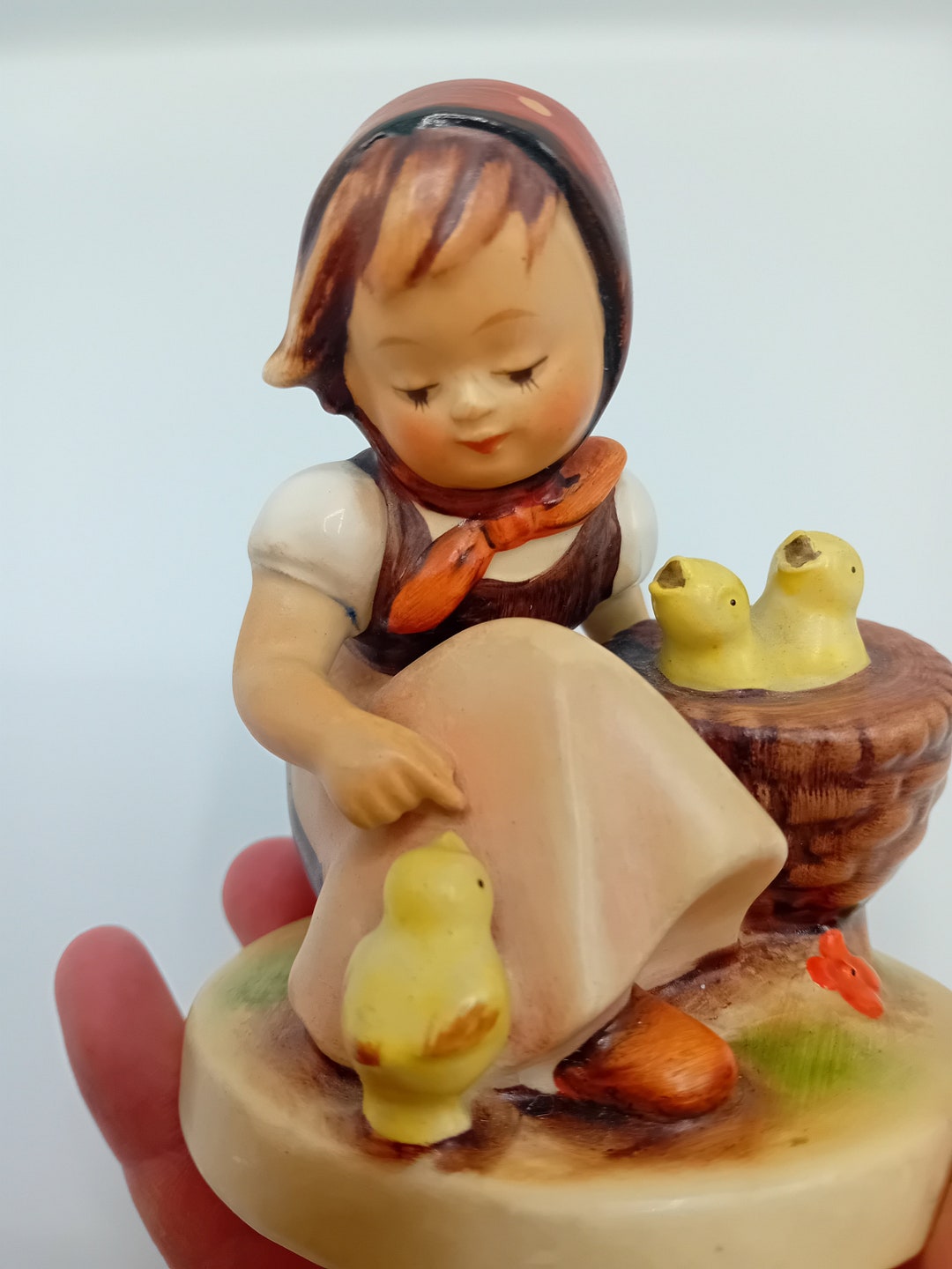 Vintage Rare Goebel Hummel Girl Feeding Chicks Figurine, German Porcelain, Gift Idea - Etsy