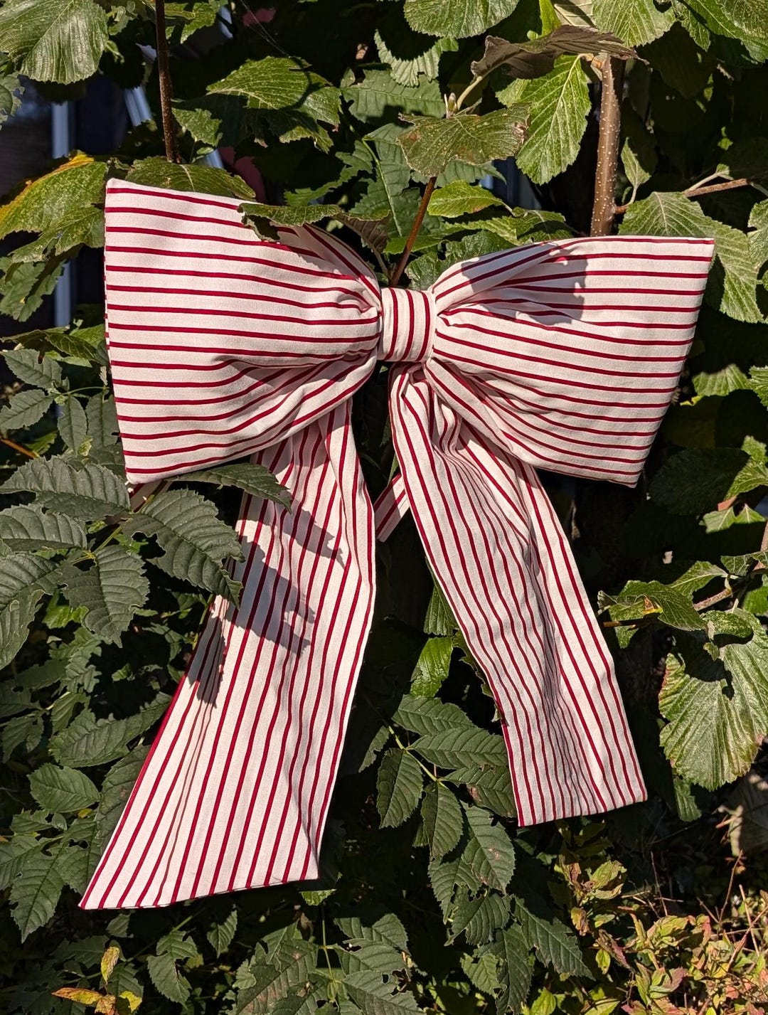 The Most Beautiful Extra Large Handmade Bow in Belgian Red and White ...