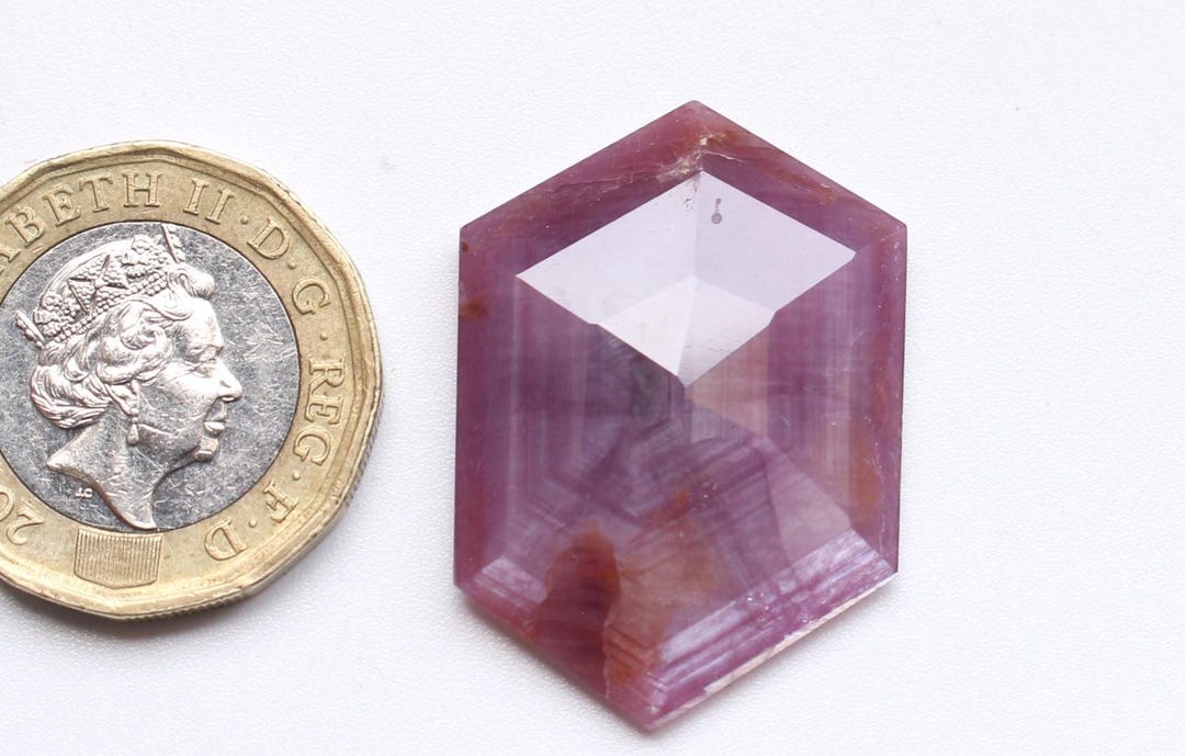 30X22MM Sapphire Sheen Gemstone, Natural Red Sheen Sapphire Step Cut ...