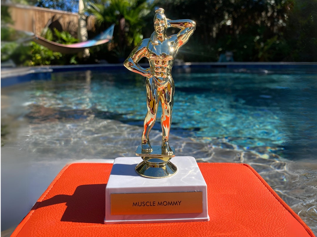 Muscle Mommy Award Nostalgic Vintage Style Trophy - Funny Mothers Day ...