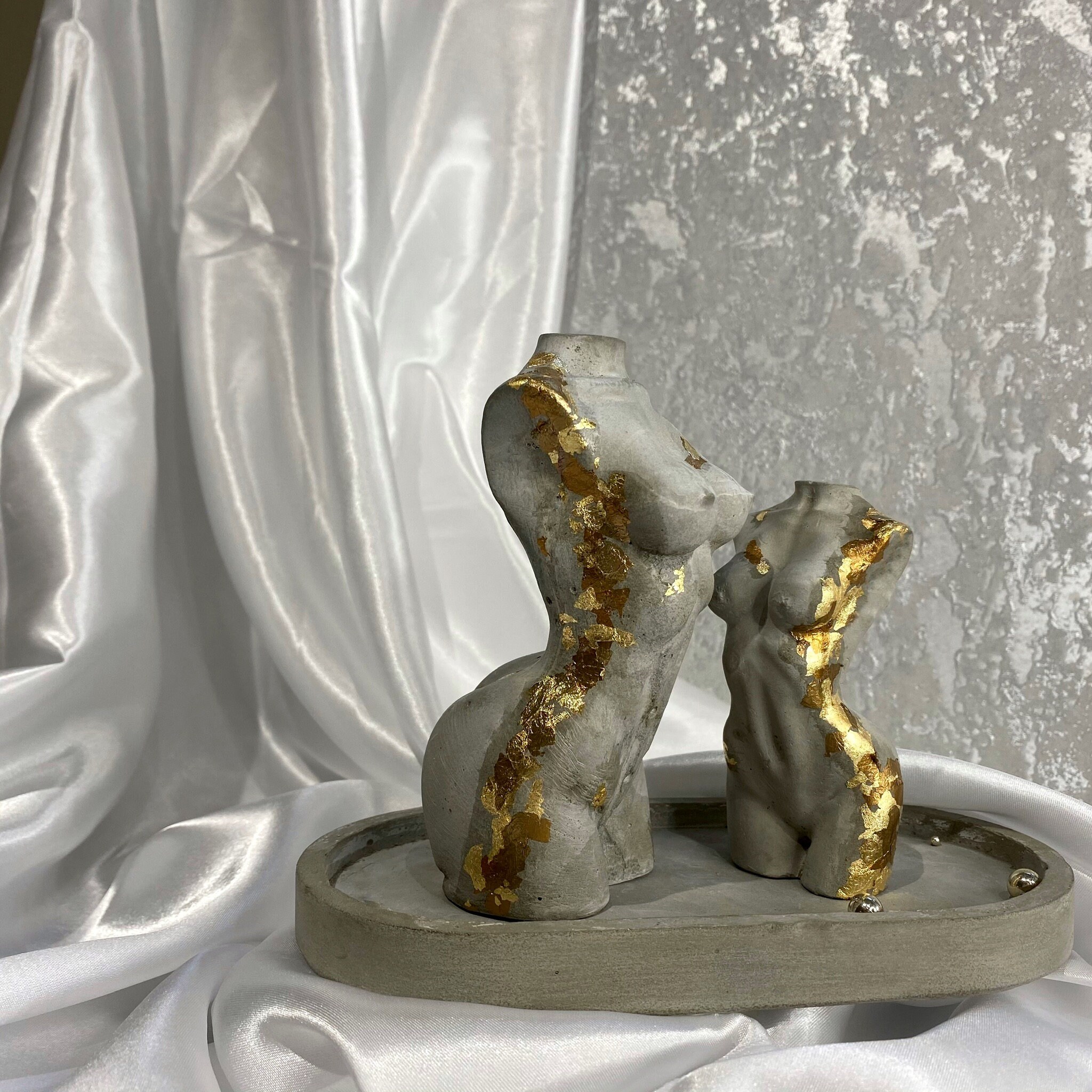 Set of 2 Concrete Female Torso Sculpture Goddess Figure - Etsy België