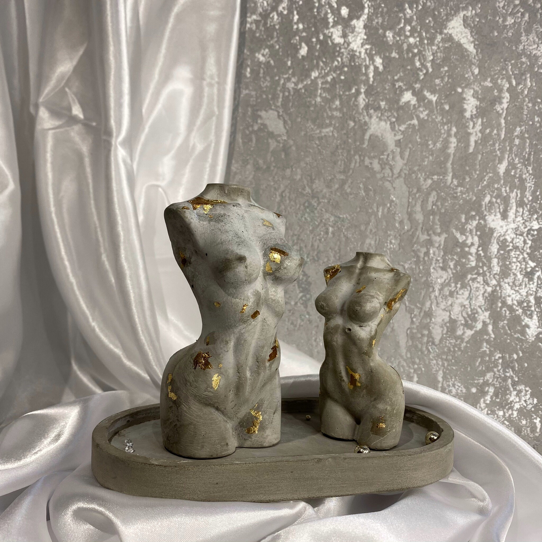 Set of 2 Concrete Female Torso Sculpture Goddess Figure - Etsy België