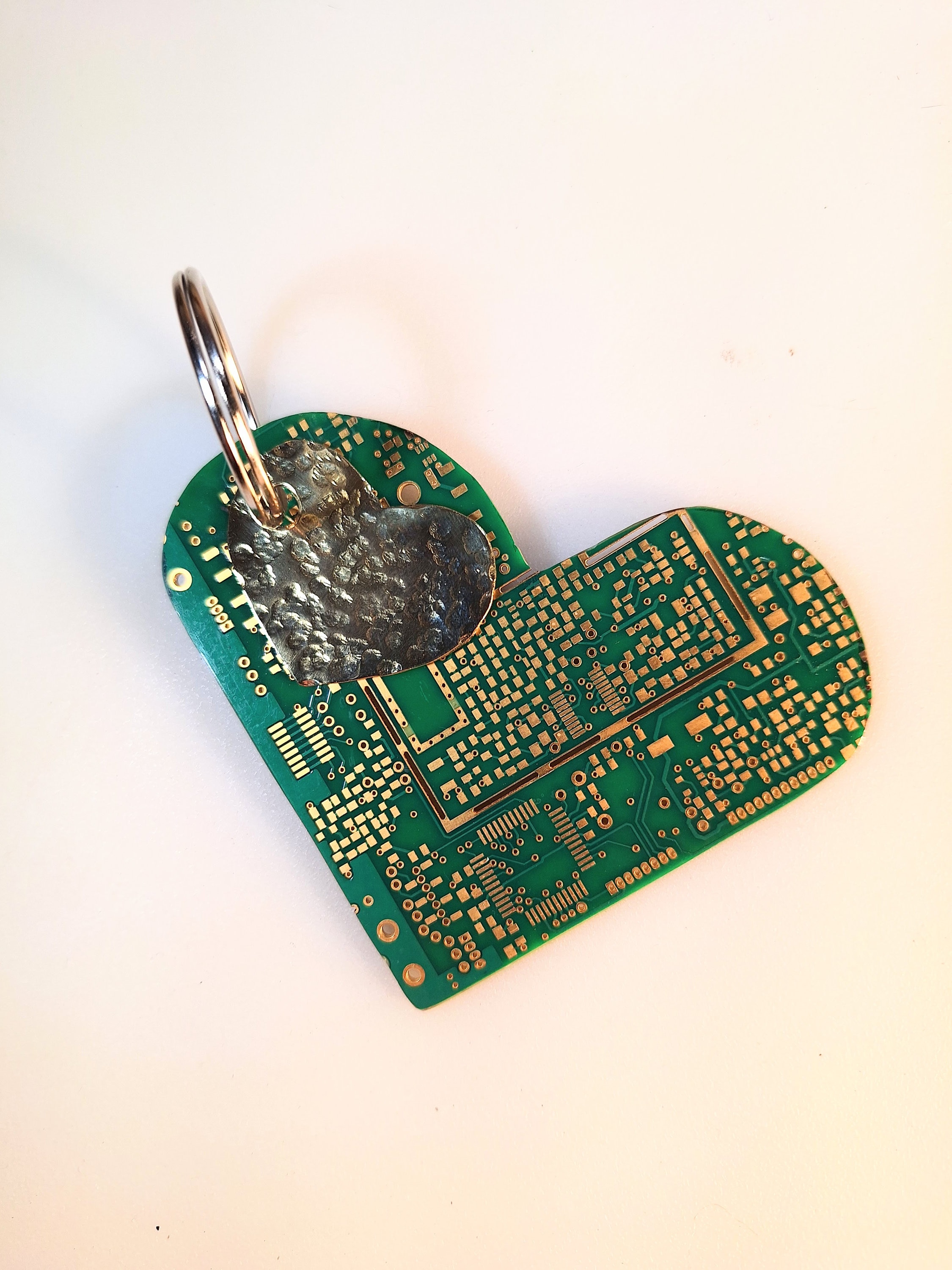 Recycled Motherboard Heart Keychain, Upcycled Art, Unique Keychain, Eco ...