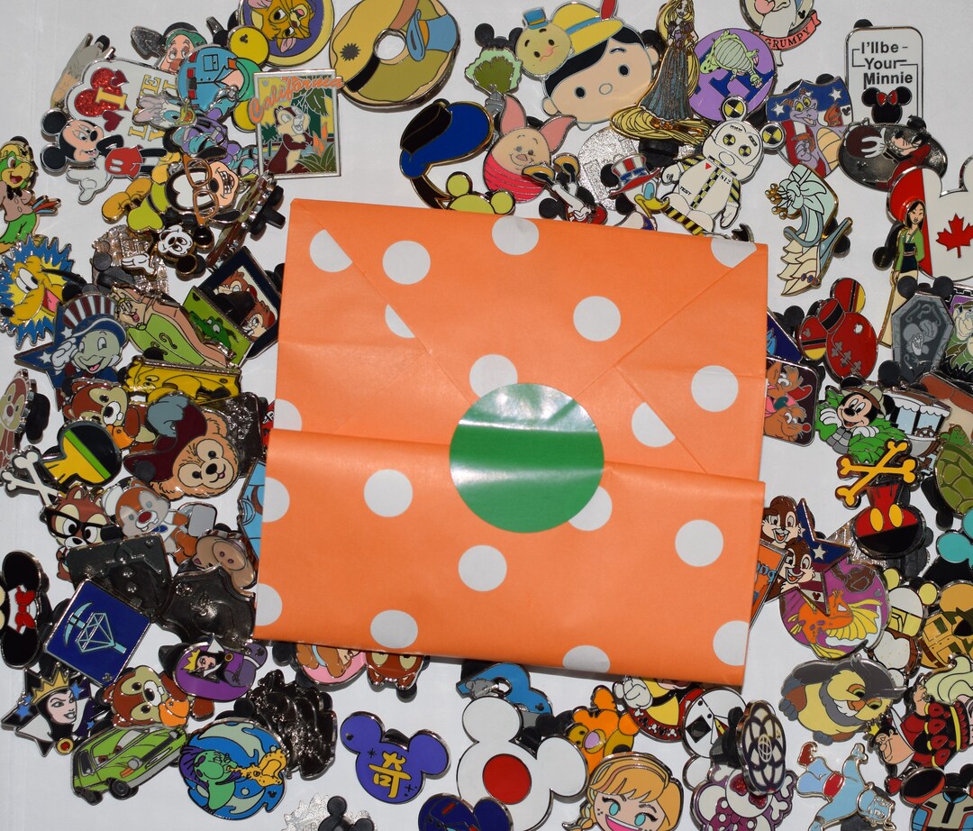 Disney Trading Pin Bundles 5, 10, 15 100% Tradeable Disney Pins NO ...
