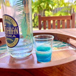 Sparkly Blue Ocean Shot Glass Hawaiian Blue Wave Glasses Resin Barware ...