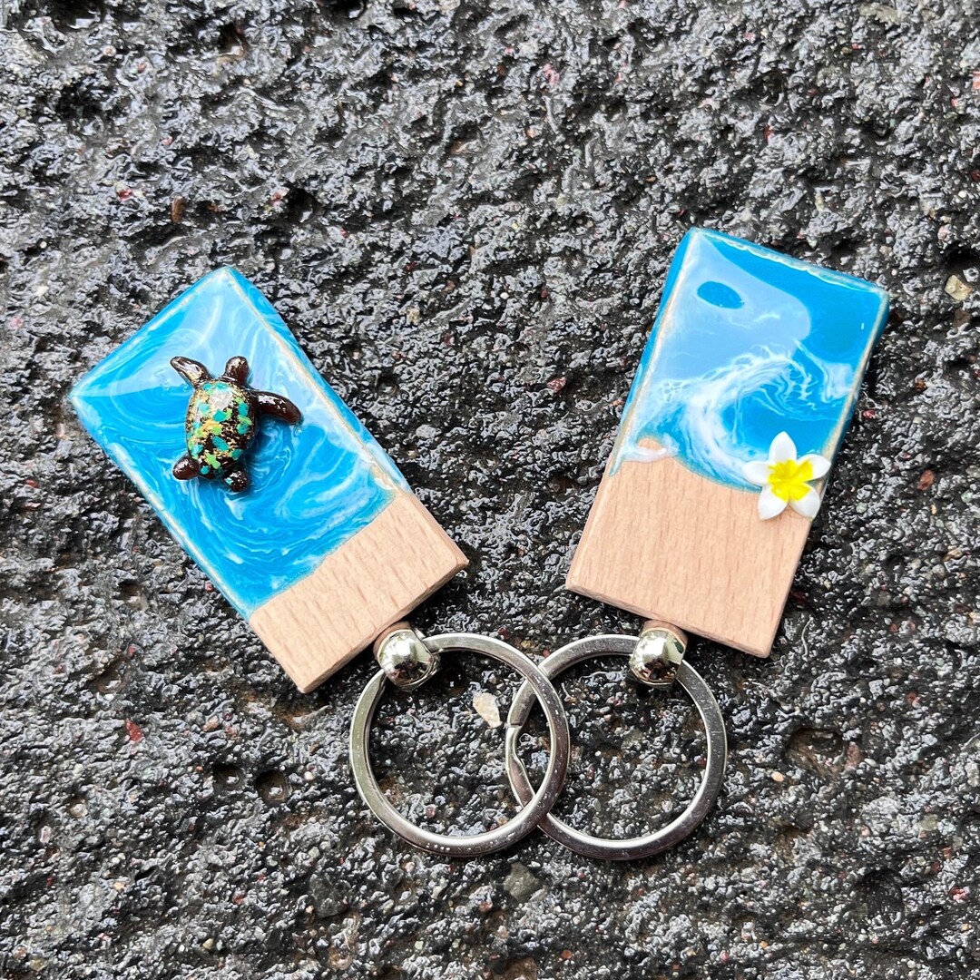 Ocean 3D Sea Turtle or Plumeria Flower Keychain- Tropical Resin Key ...