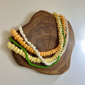 Puakenikeni 3 Dimensional Hawaiian Flower Lei Painting on Raw Edge ...
