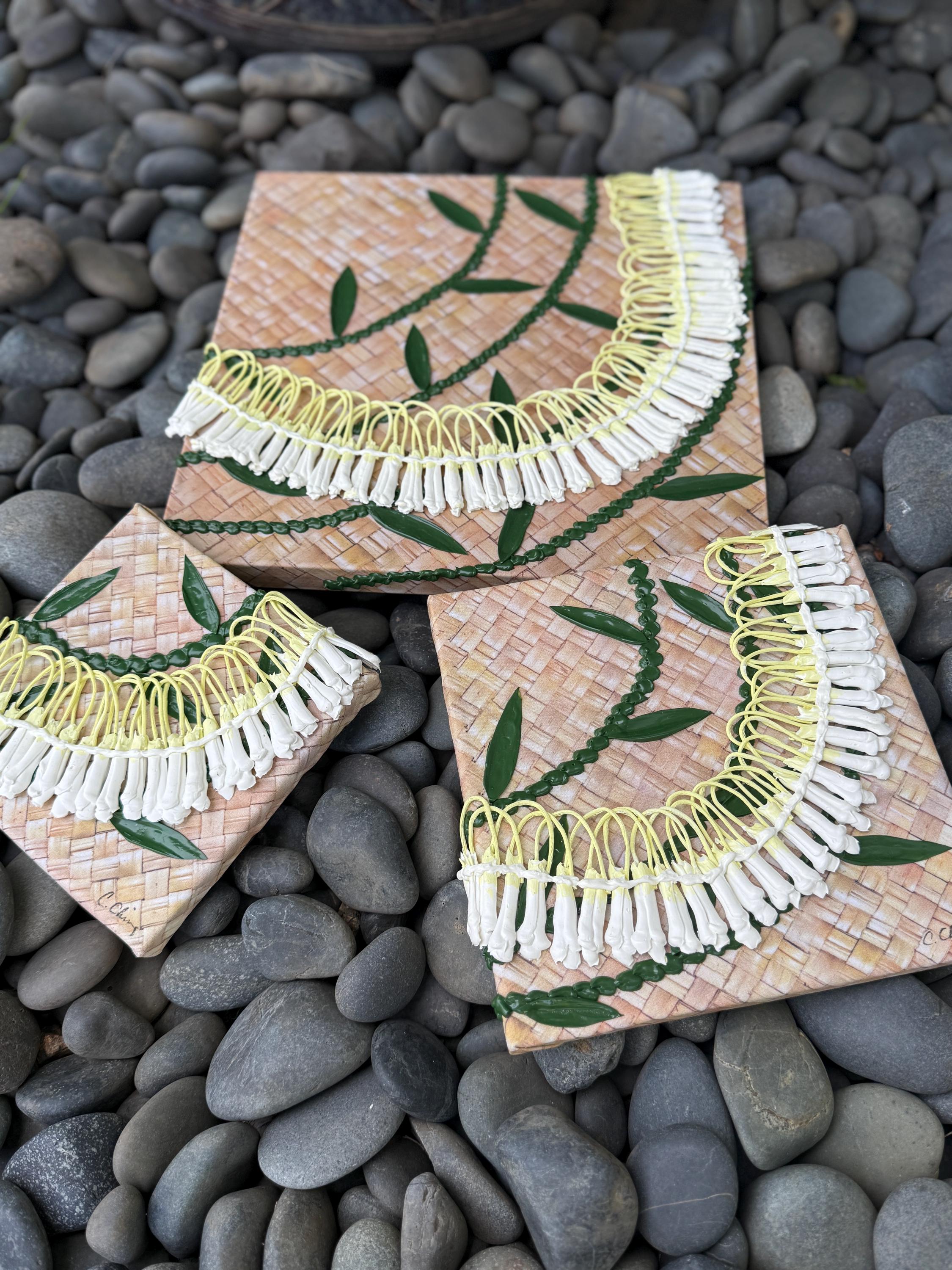 Micronesian Ginger 12” 3 Dimensional Hawaiian White Flower Lei Acrylic ...