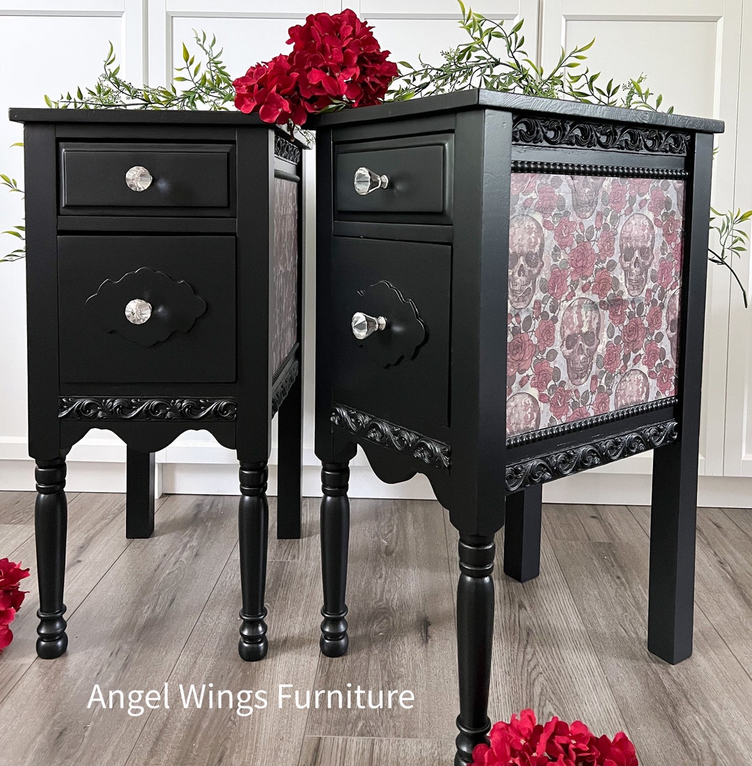 Vintage Black Nightstands Pair: Gothic Skull Floral End Tables - Etsy