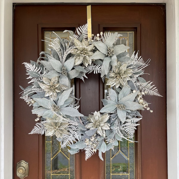 Silver Wreath - Etsy