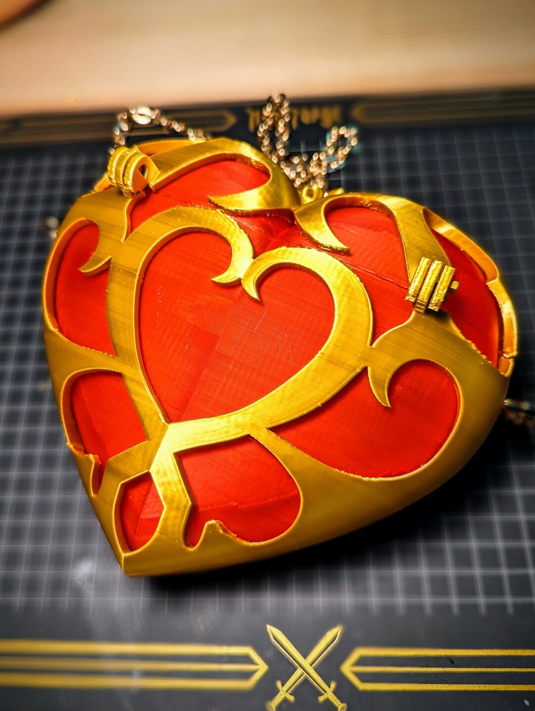 Heart Container Clutch - 3D Printed Customizable - Video Game Inspired ...