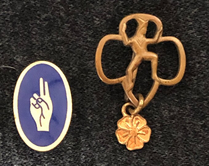 Vintage Girl Scout Brownie Pins, Set of 2 - Etsy