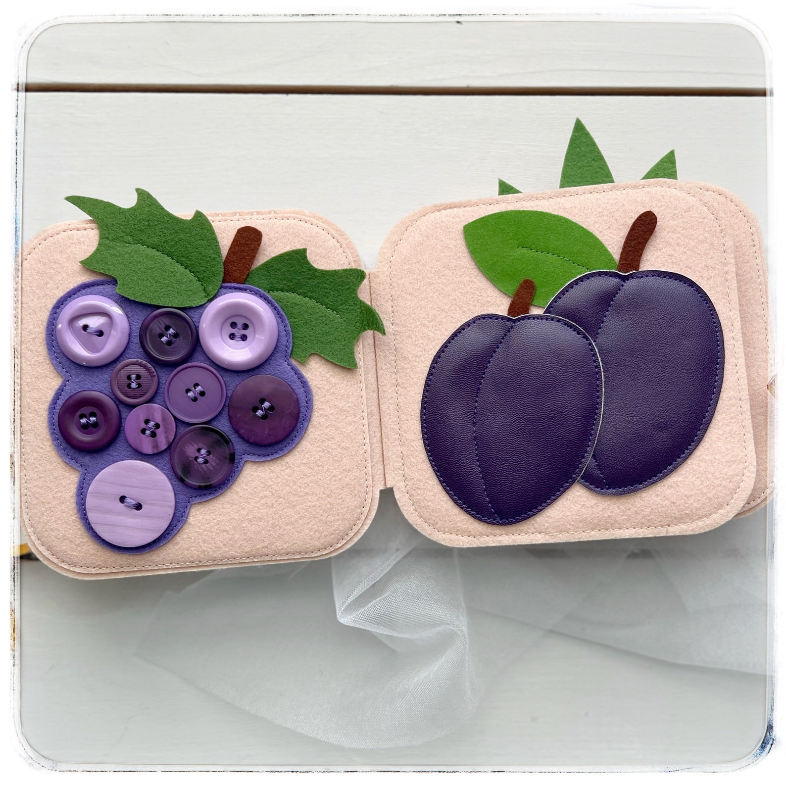 Felt Fruit Quiet Book: Montessori Tactile Learning Toy - Etsy