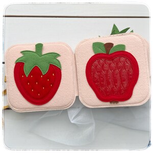 Felt Fruit Quiet Book: Montessori Tactile Learning Toy - Etsy