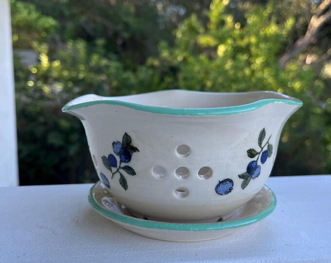 Blueberry Berry Bowl With Drip Plate - Etsy