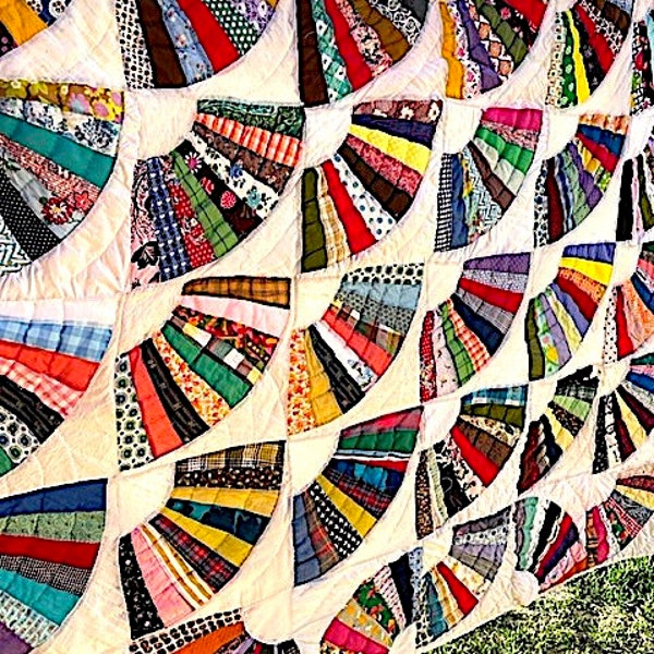 Vintage Fan Quilt - Etsy