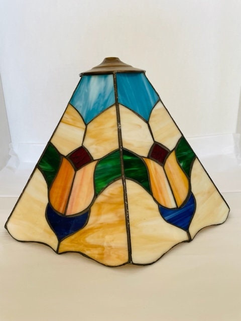 Tulip Stained Glass Lamp Shade - Etsy