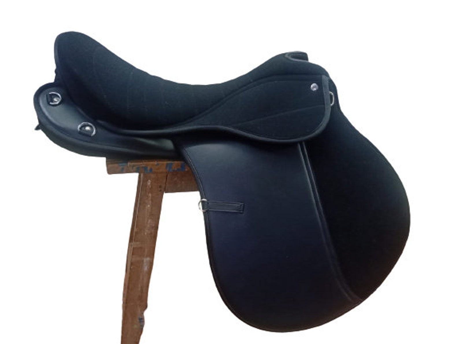 English Status Saddle - Etsy