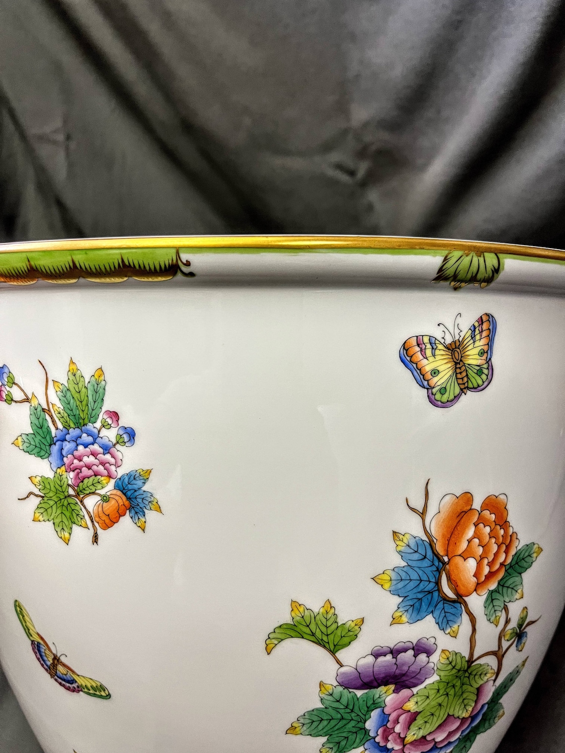 RARE EXTRA LARGE Herend Queen Victoria Cachepot, Floor Planter, Tree ...