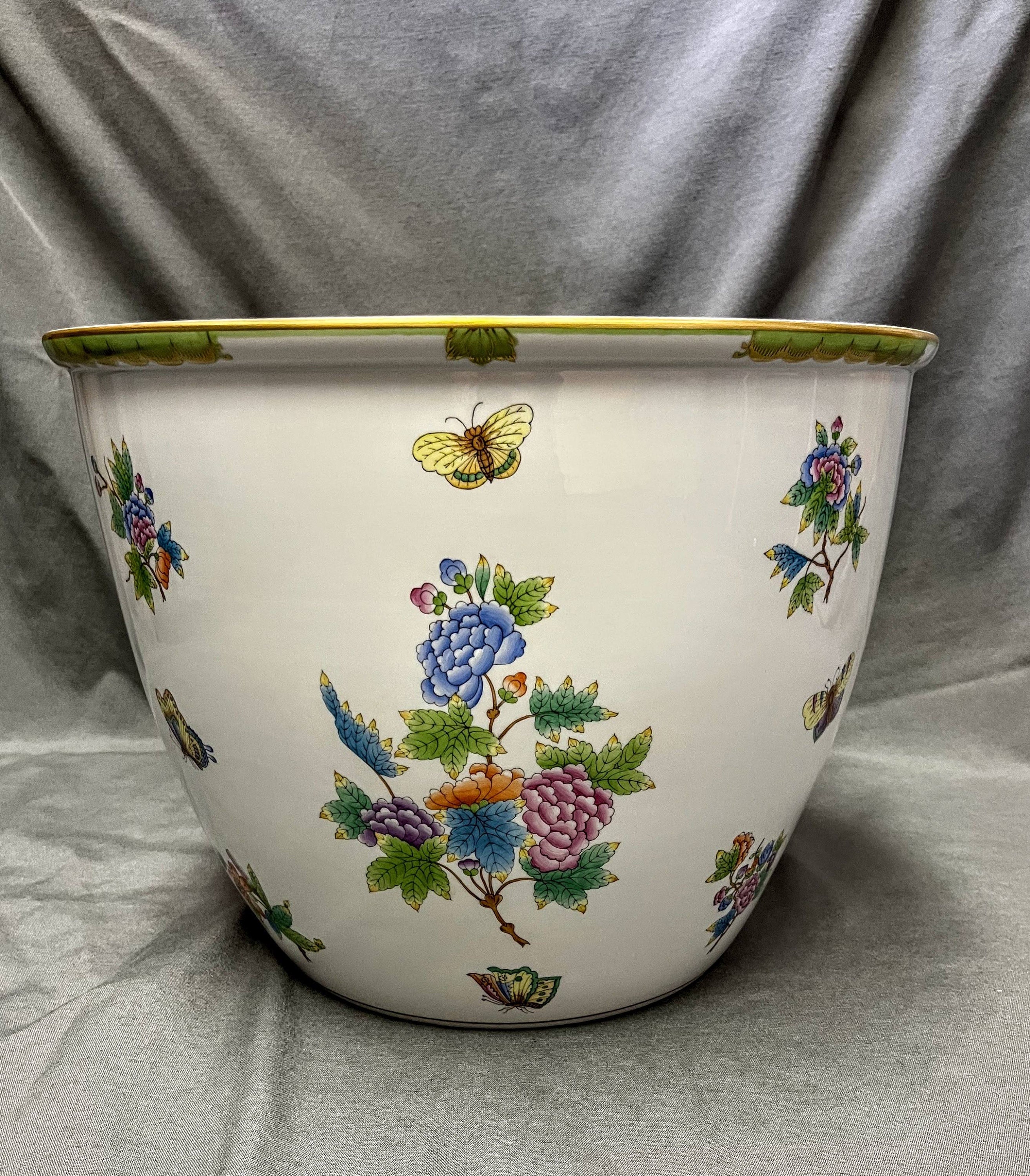 RARE EXTRA LARGE Herend Queen Victoria Cachepot, Floor Planter, Tree ...
