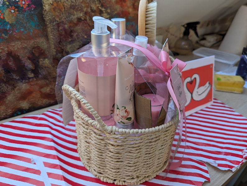 Spa Hamper /birthday Gift /valentine Gift/ Mother's Day Gift. - Etsy