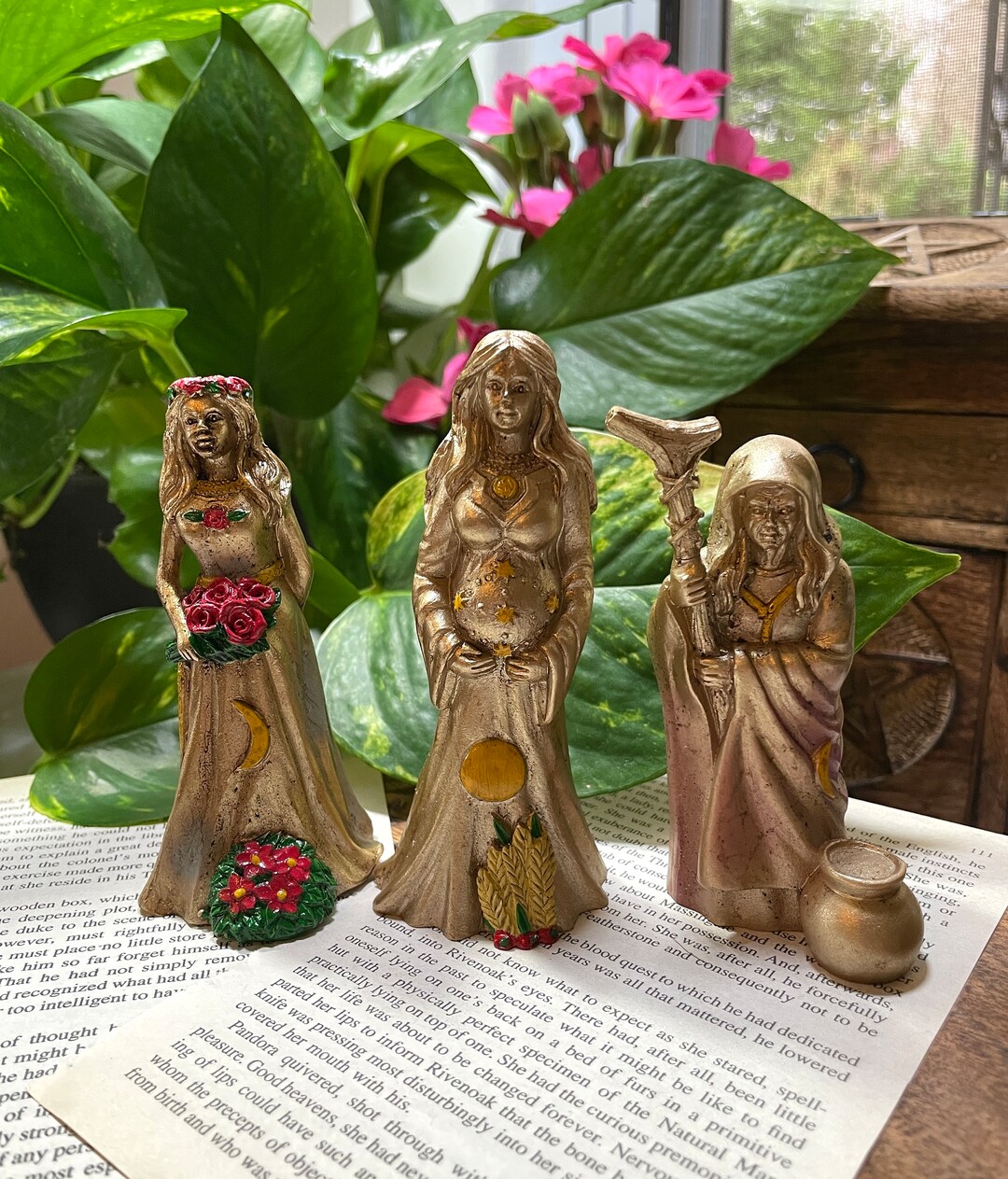 Maiden, Mother, Crone Figurine Set | Statue Triple Goddess | Witchy ...