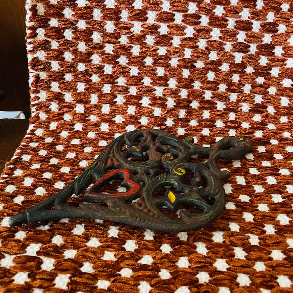 Wilton Cast Iron - Etsy