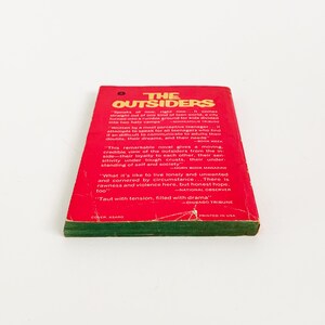 The Outsiders by S.E. Hinton Vintage Paperback Book - Etsy