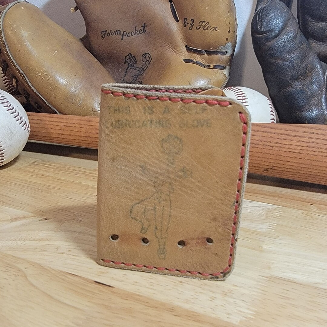 Handmade Repurposed Upcycled Baseball Glove Leather Card Bifold Wallet ...