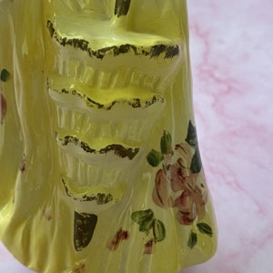 VINTAGE KREISS Victorian Parasol Ceramic Lady, Yellow Hat & Dress Rose Accents, Collectible ...