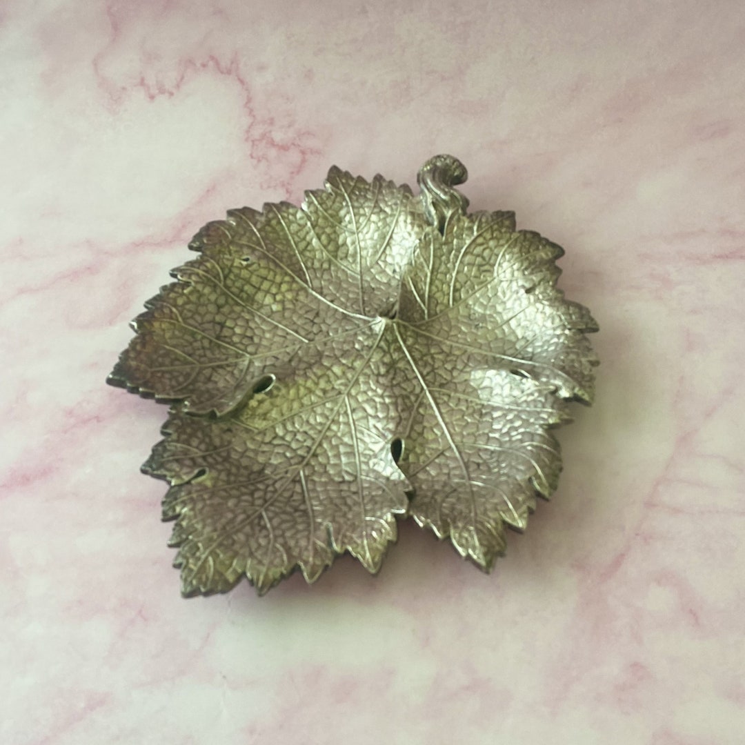 Vintage Metal Grape Leaf Dish - Etsy