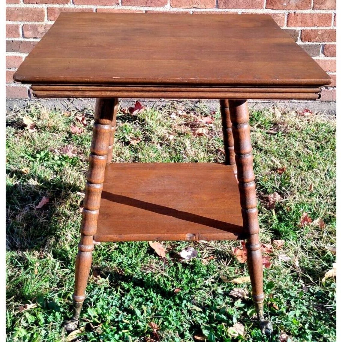 Antique Victorian Parlor Lamp Table W/shelf Turned Legs & Glass Ball ...