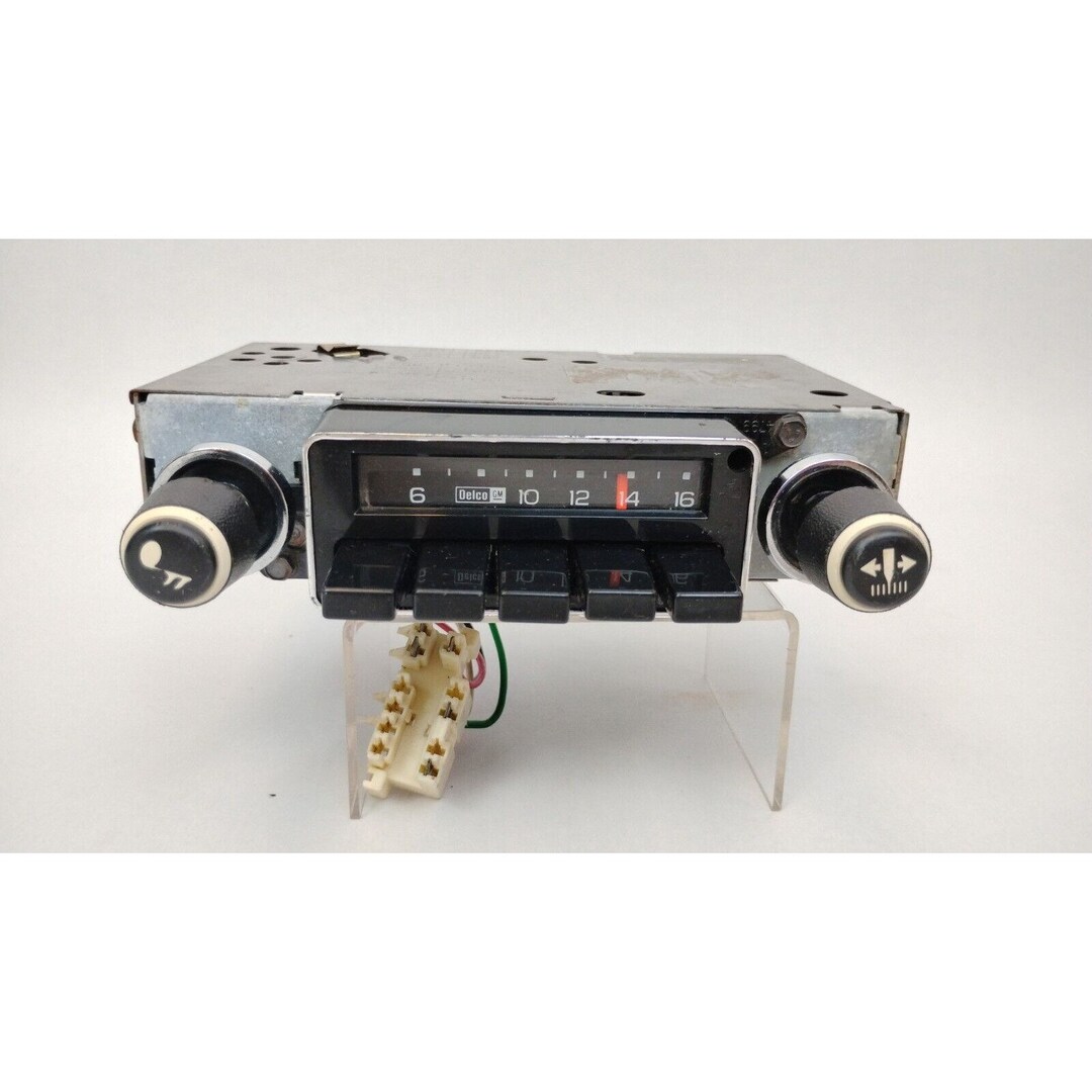 70s/80s GM Delco AM/FM Push Button Car Stereo Radio Chevy Pontiac Ford ...