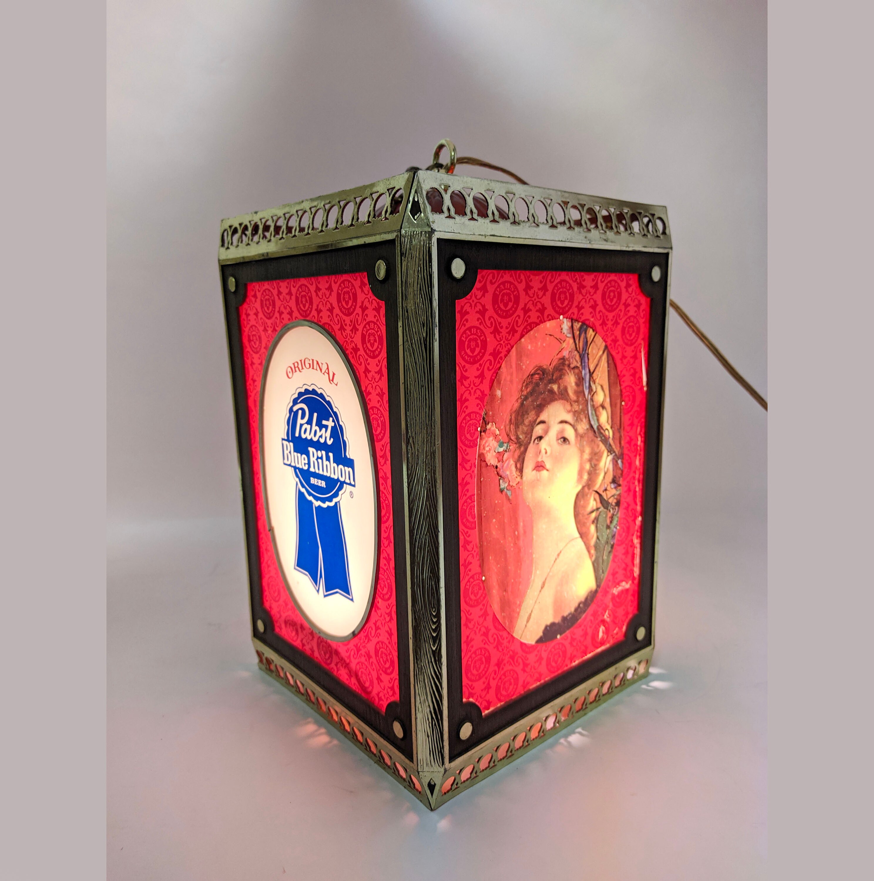 Vintage Pabst Blue Ribbon Light for sale | Only 2 left at -70%
