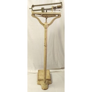 Antique Chicago Scale Mason Davis Cast Iron Doctors Office Upright ...