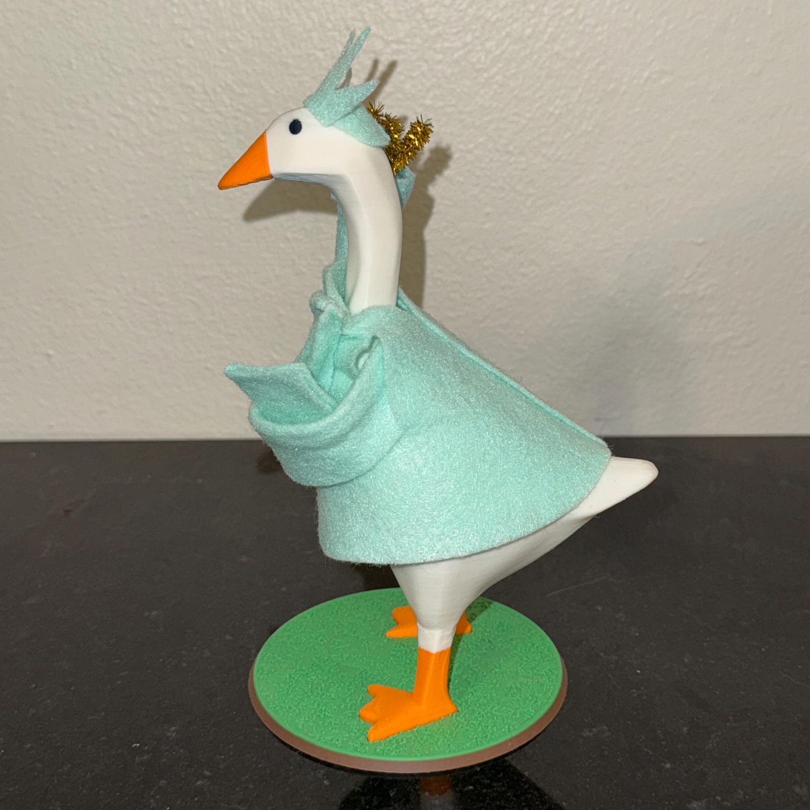 Mini 7” Desk Goose Statue of Liberty Outfit for 7” Figurine | NO GOOSE ...