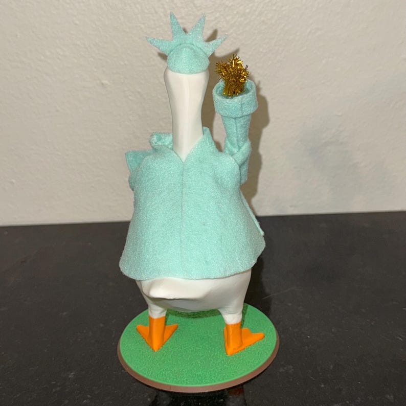 Mini 7” Desk Goose Statue of Liberty Outfit for 7” Figurine | NO GOOSE ...