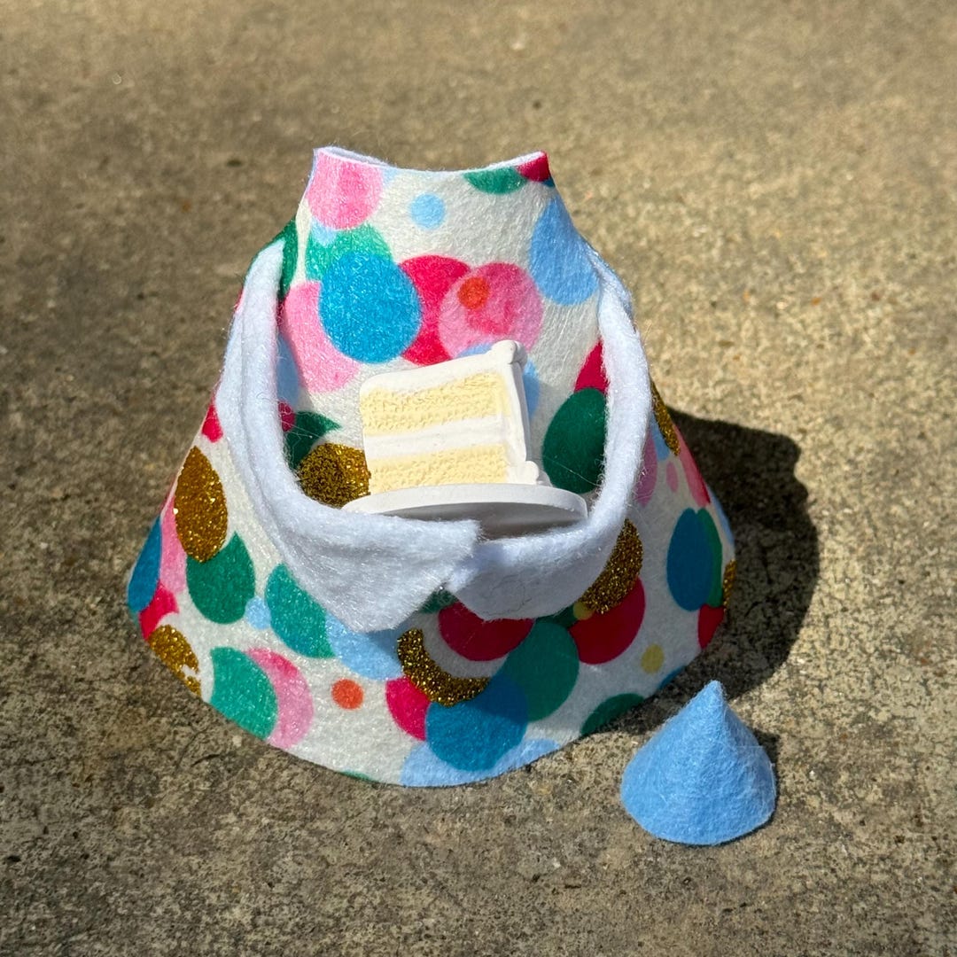 Mini Desk Goose Birthday Outfit Cake Hat Outfit for 7” Figurine | NO ...