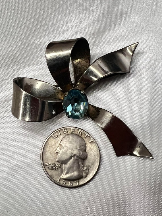 Large Sterling Silver & Blue Aqua Glass Stone Bow Bro… - Gem