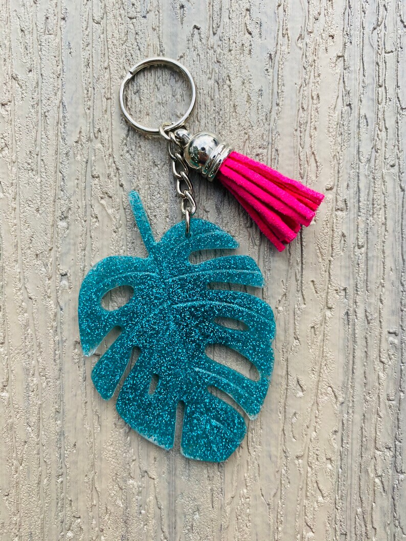Monstera Leaf Keychain Custom Color Key Chain Destination - Etsy