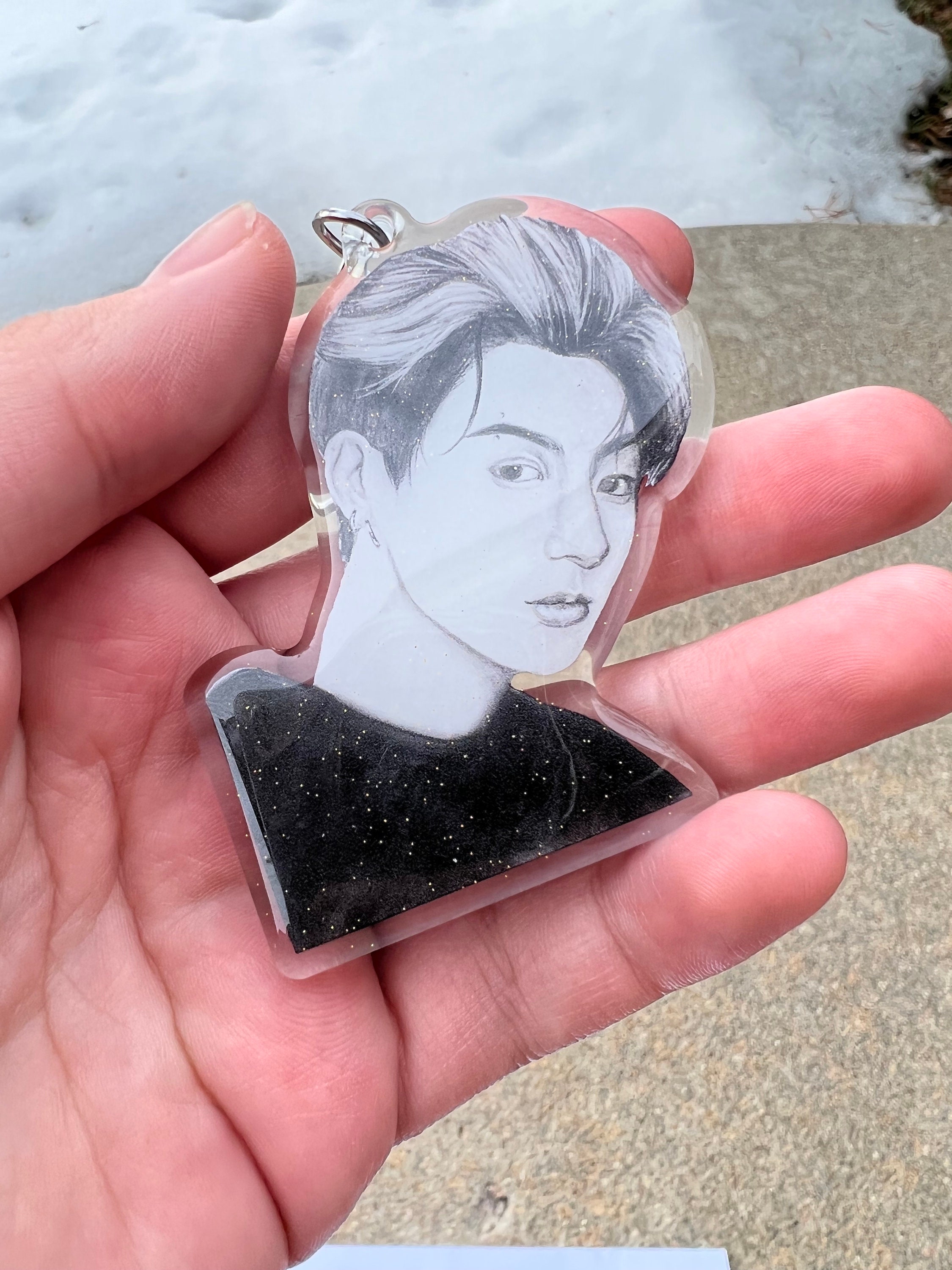 BTS Jungkook Glitter Keychain - Etsy