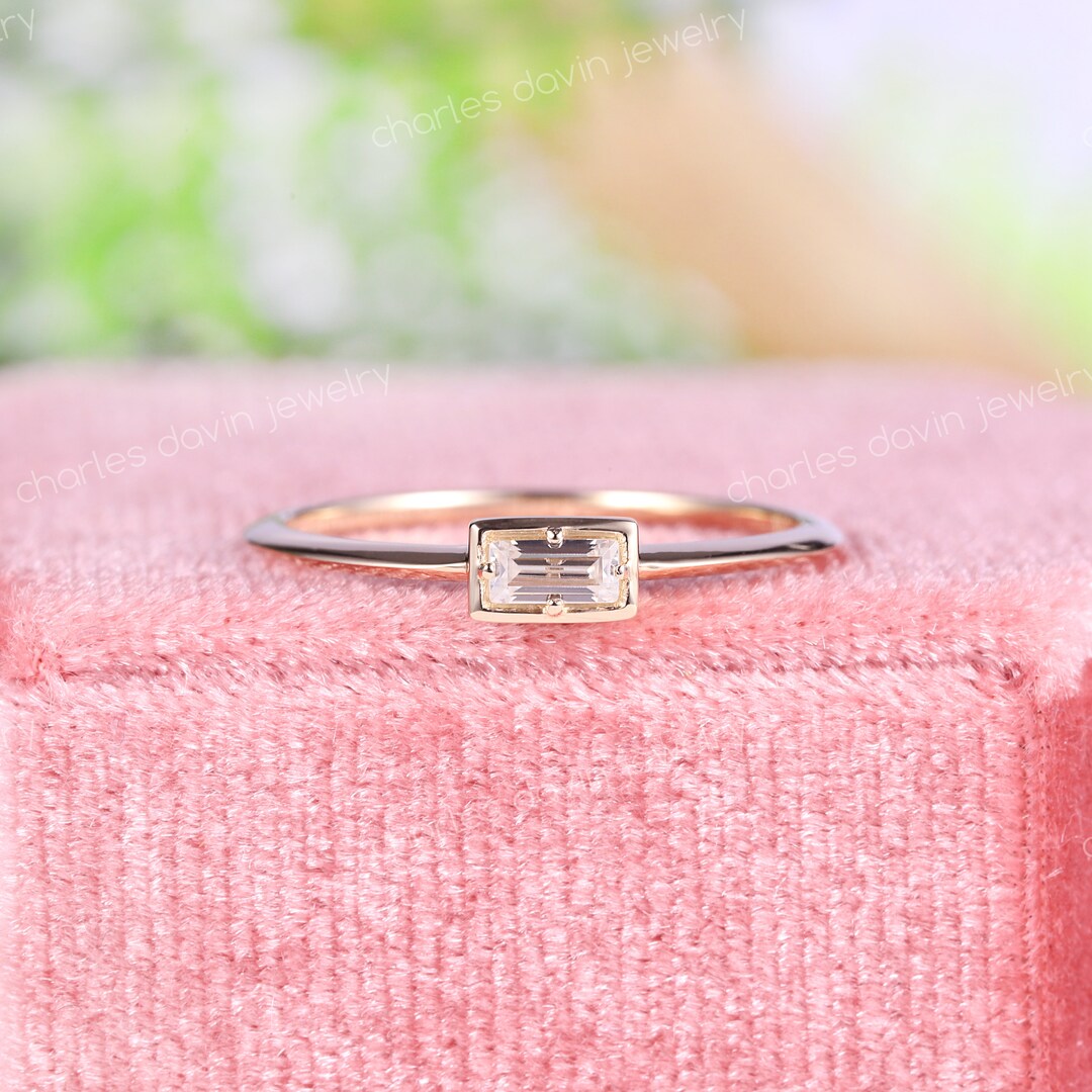 14k 18k Gold Baguette Bezel Set Solitaire Ring, Classic Anniversary Ring, Minimalistic Everyday ...