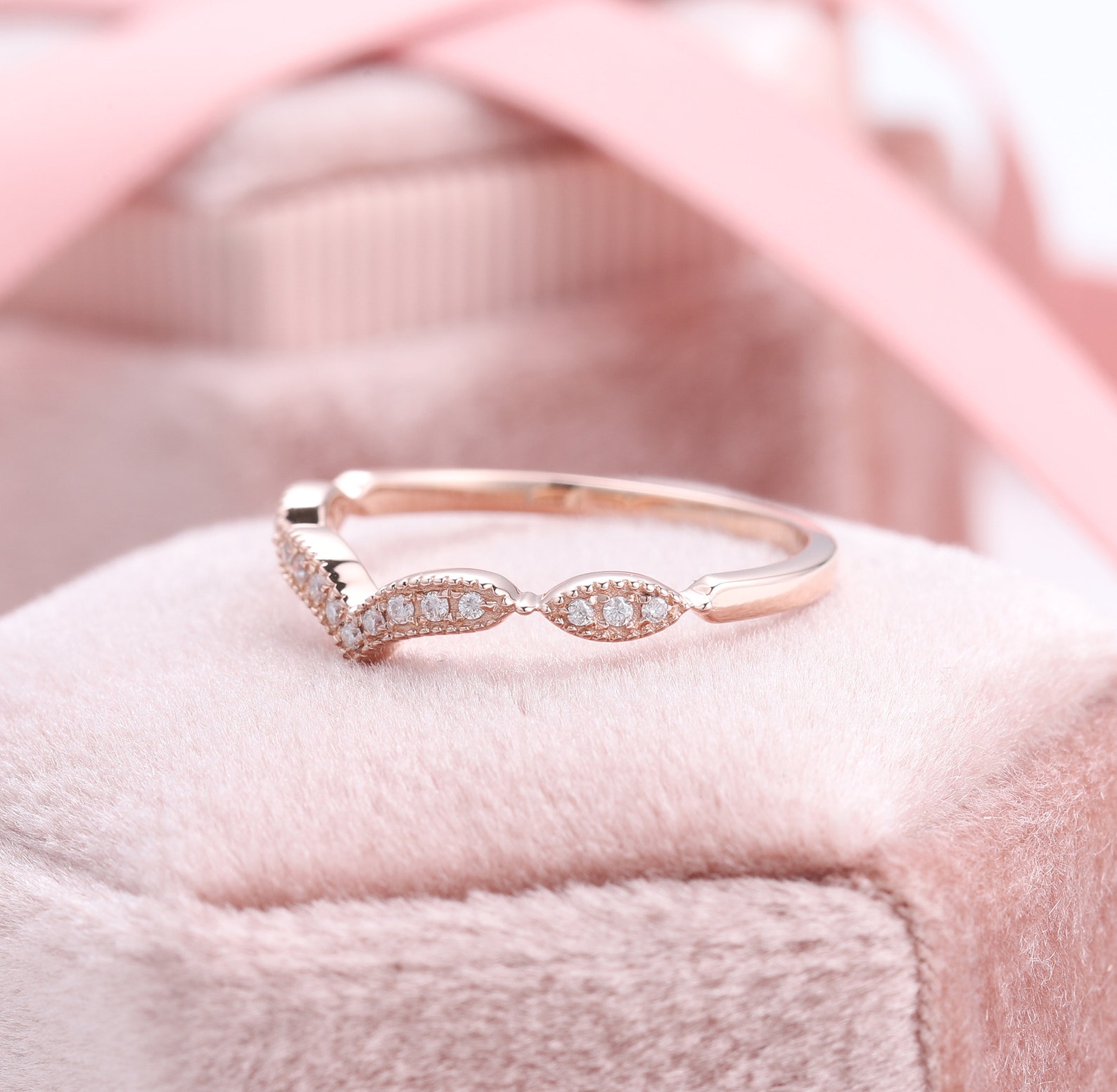 Vintage Heart Curved Wedding Bands, Contoured Eternity Ring, Shaped ...