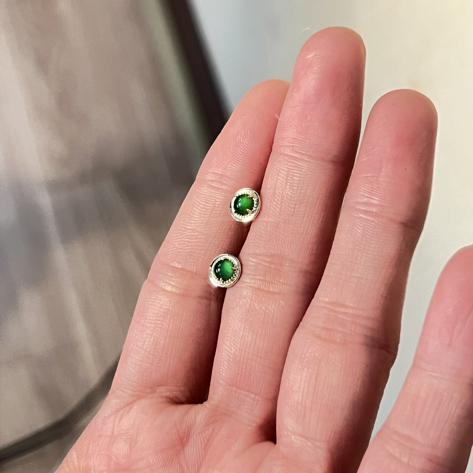 Vintage Forest Green Jade Round Stud Earrings, Mini Solid Gold Bezel ...