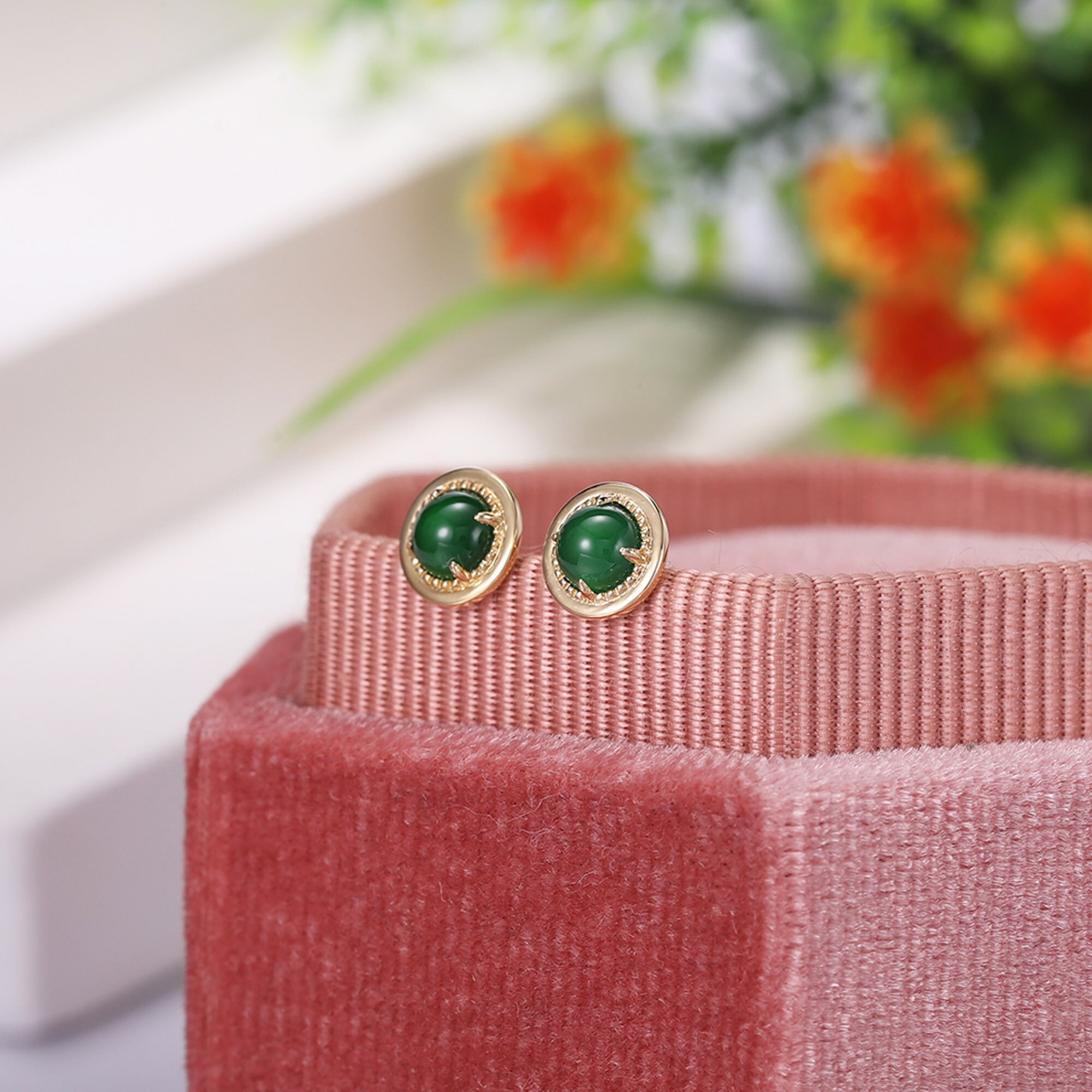 Vintage Forest Green Jade Round Stud Earrings, Mini Solid Gold Bezel ...
