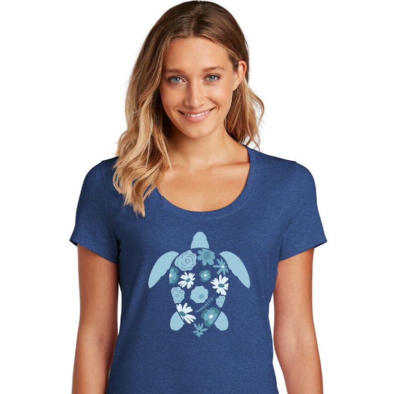 Turtle T-shirt for Women Turtle Beach Tshirt Beach Life - Etsy