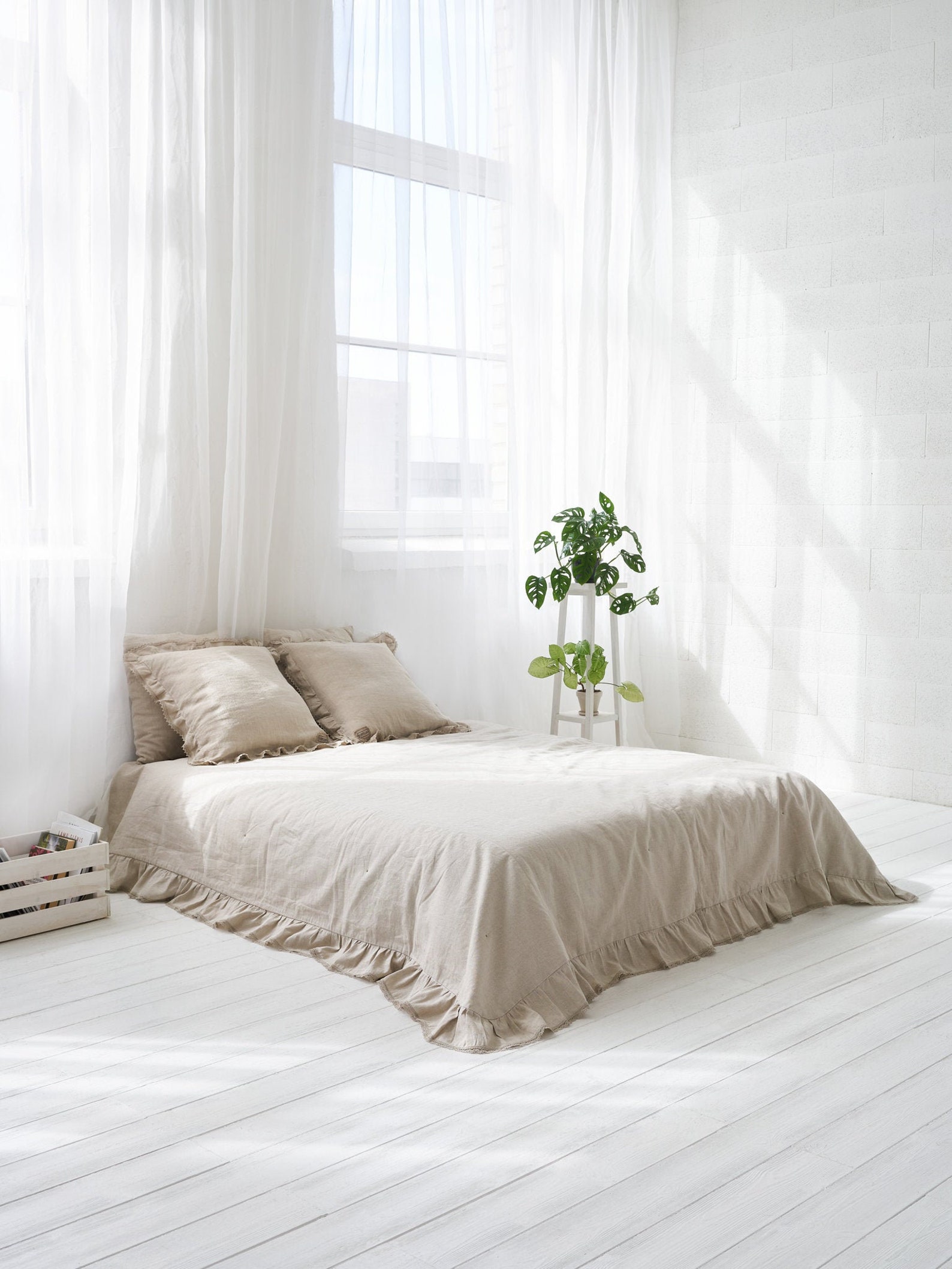 Linen Bedspread With Lace, Natural 100% Pure Linen Ruffled Bedspread ...